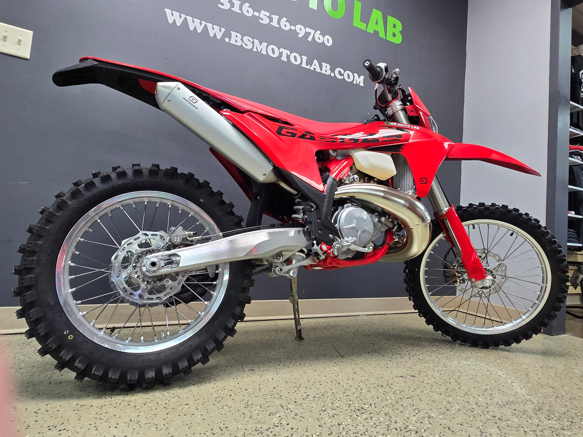 2025 GASGAS EC 300 – B's Moto Lab